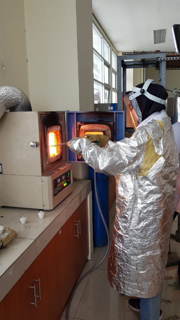 Program Studi Teknik Metalurgi » Laboratorium Pirometalurgi